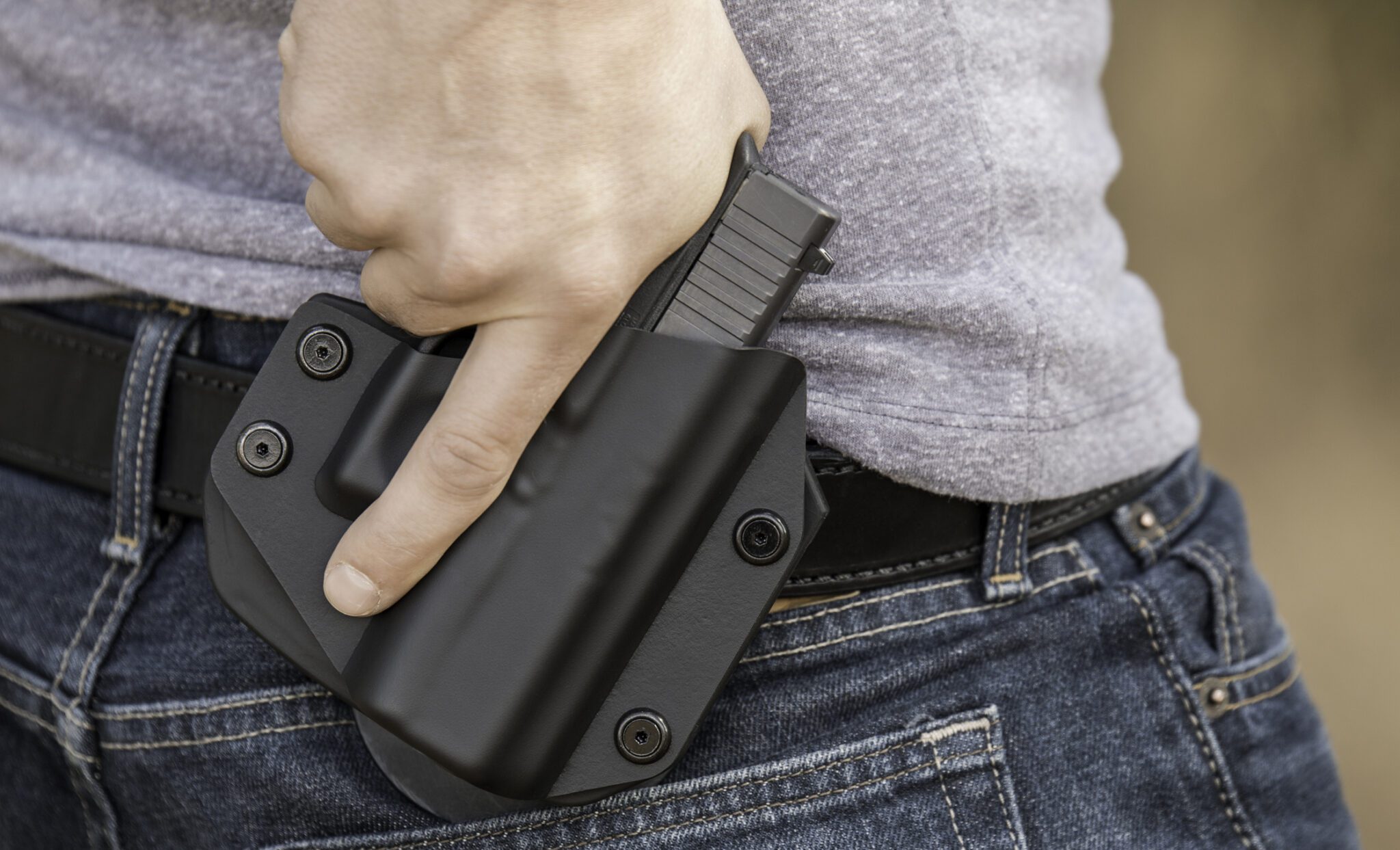Punto 45 – Fabricación de fundas personalizadas para armas de fuego y ...